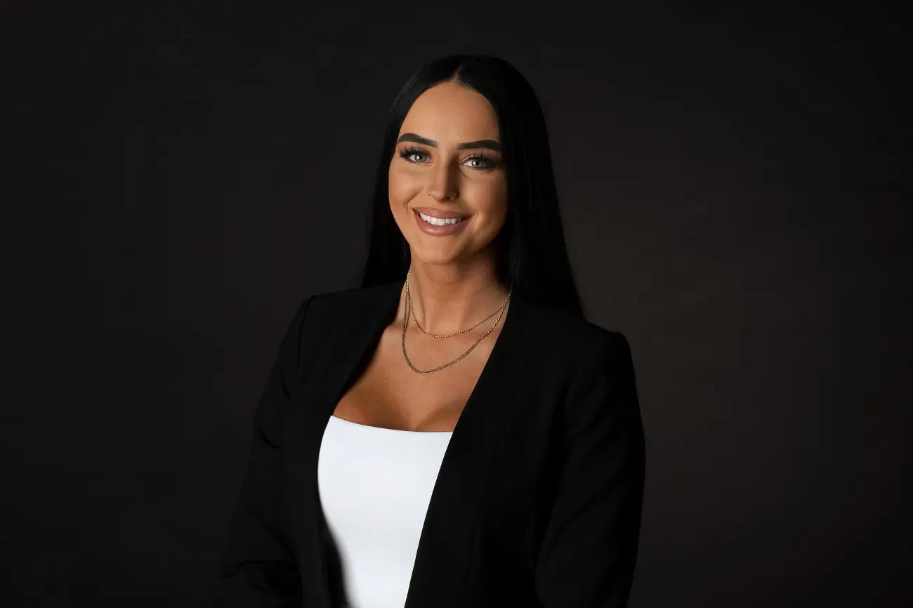 Alexandra Broggy | Winnipeg Lawyer | Fillmore Riley LLP