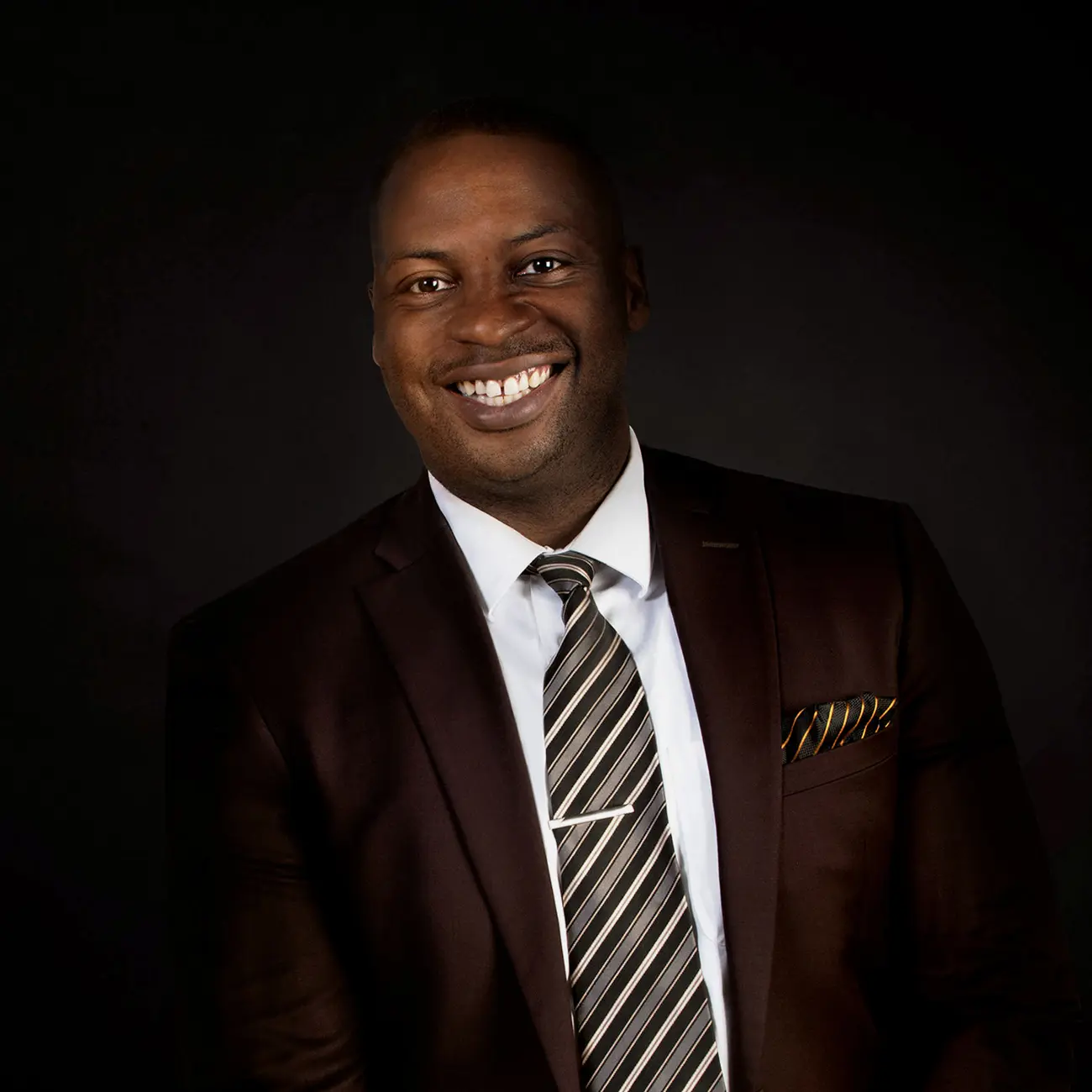 Michael Badejo | Winnipeg Lawyer | Fillmore Riley LLP